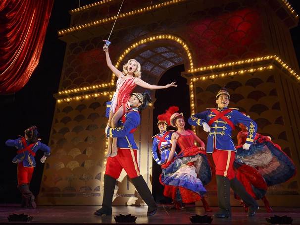 Broadway.com | Photo 5 of 9 | On the Twentieth Century: Show Photos