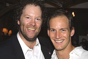 Broadway.com | Photo 4 of 7 | Shuler Hensley Caricature Unveiling