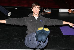 Broadway.com | Photo 22 of 24 | Backstage Exclusive: Warming Up with ...